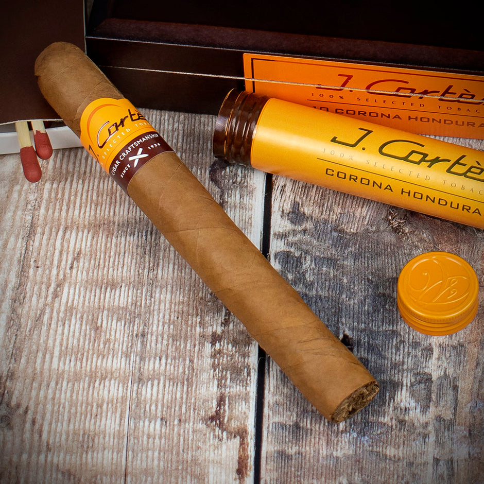 Single | J. Cortes | High Class | Honduran| Cigar