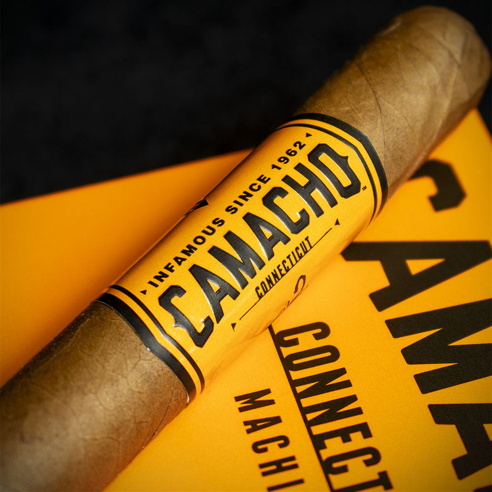 Camacho Connecticut Machitos Cigar - Single Smoke-King