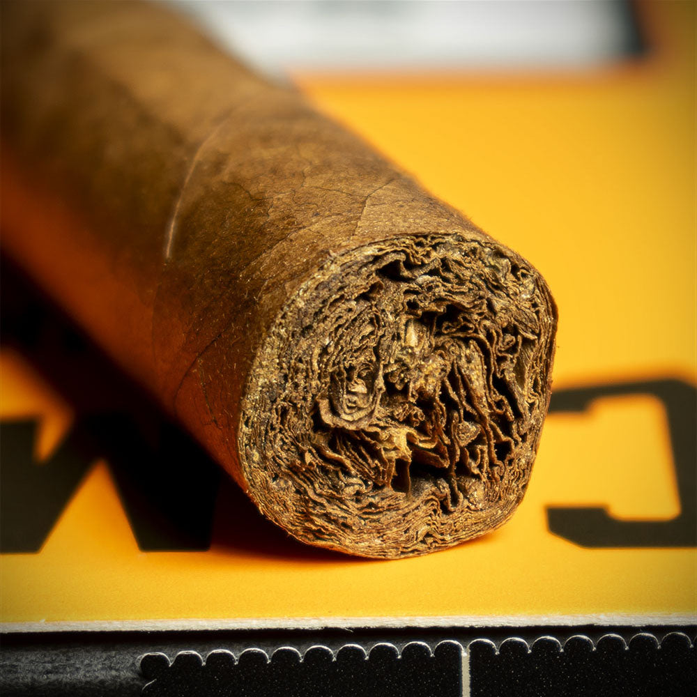 Camacho Connecticut Machitos Cigars - Pack of 6 Smoke-King
