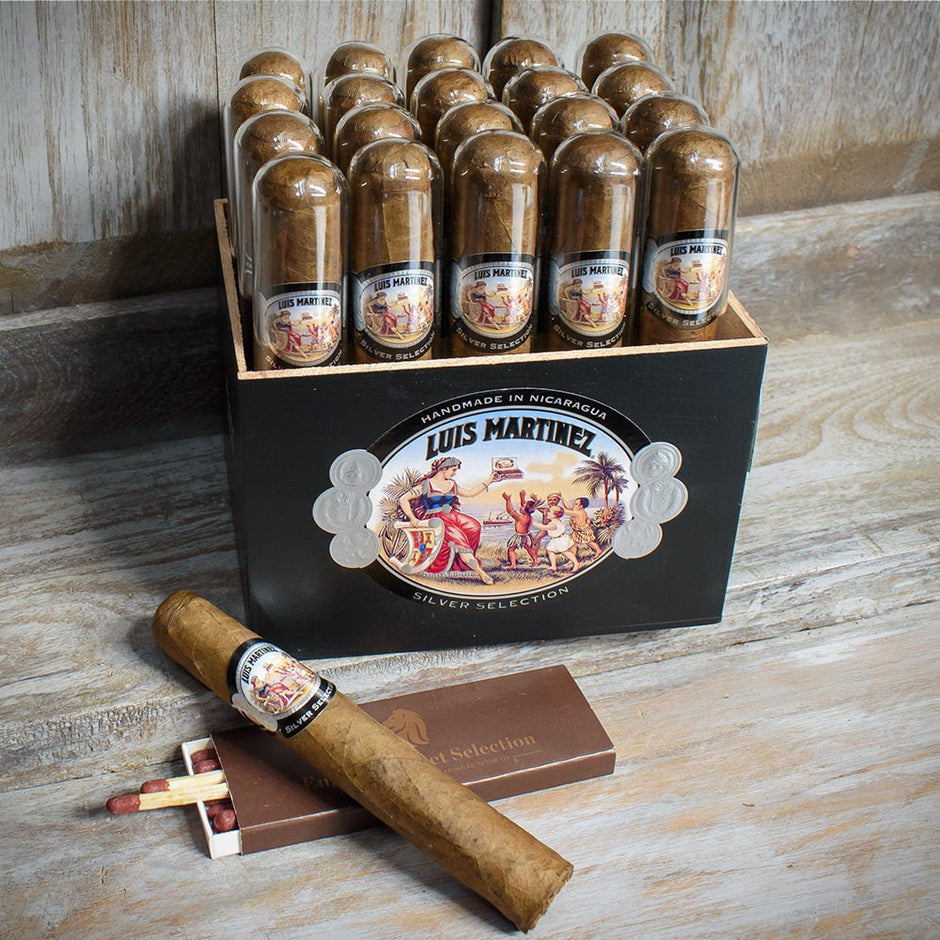 Luis Martinez Crystal Robusto Silver Selection Cigar - Single - Smoke-King