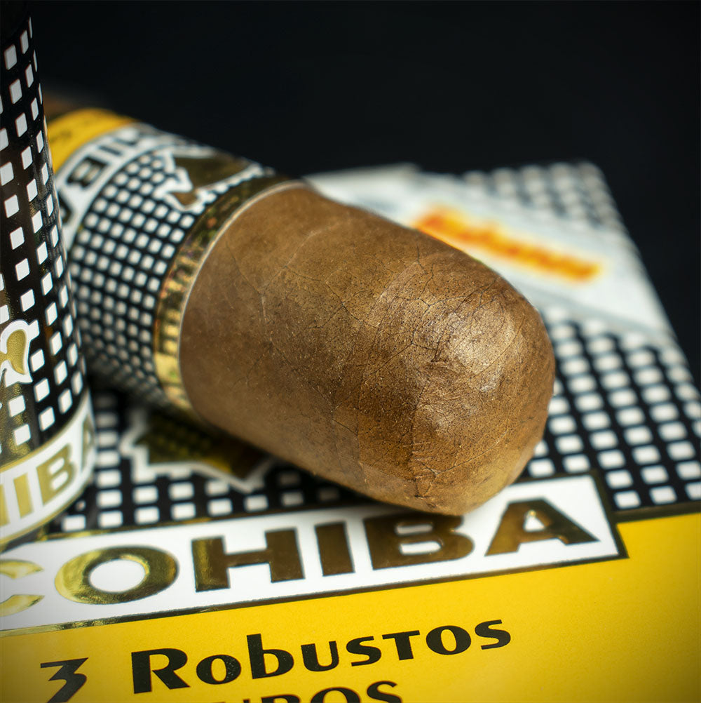 Cohiba Robustos (Tubos) Cuban Cigar - Single | Smoke-King