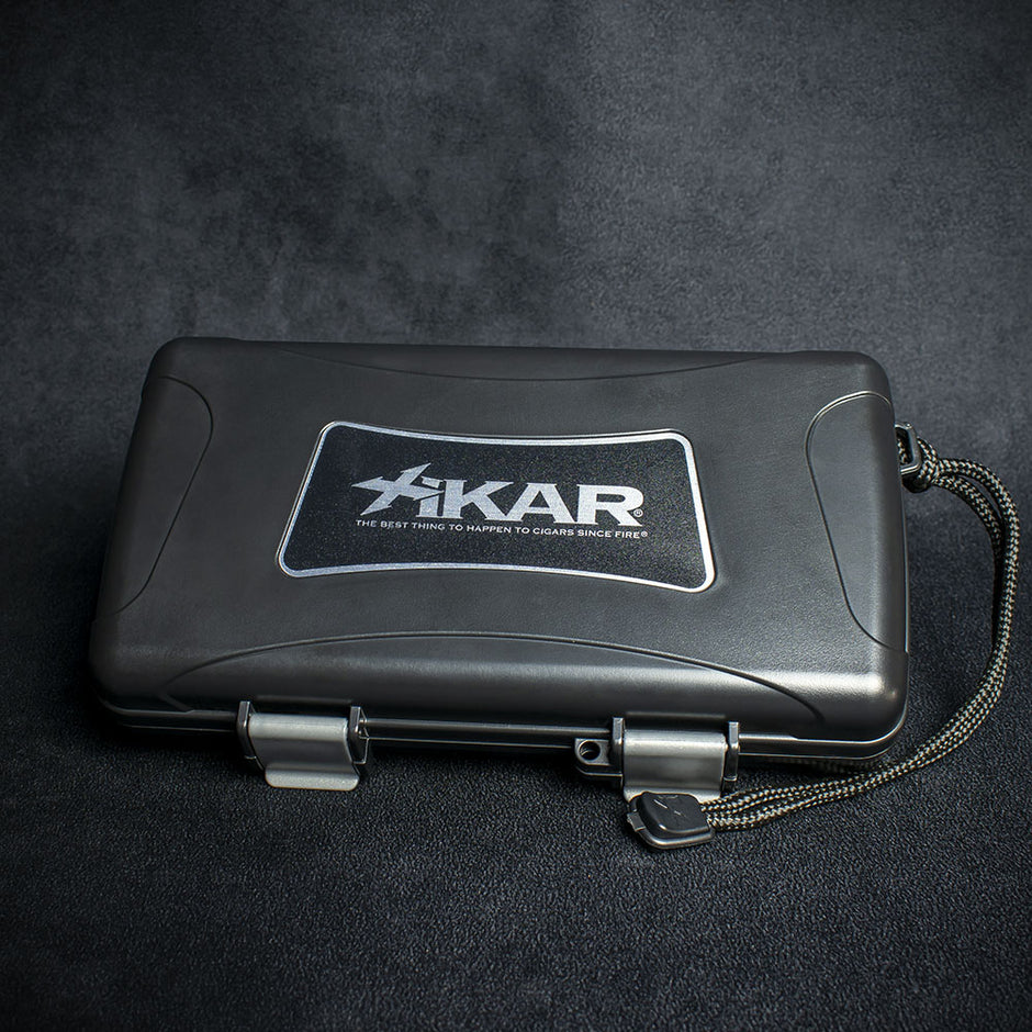 Xikar Travel Humidor (5 Cigars) 205BLK Smoke-King