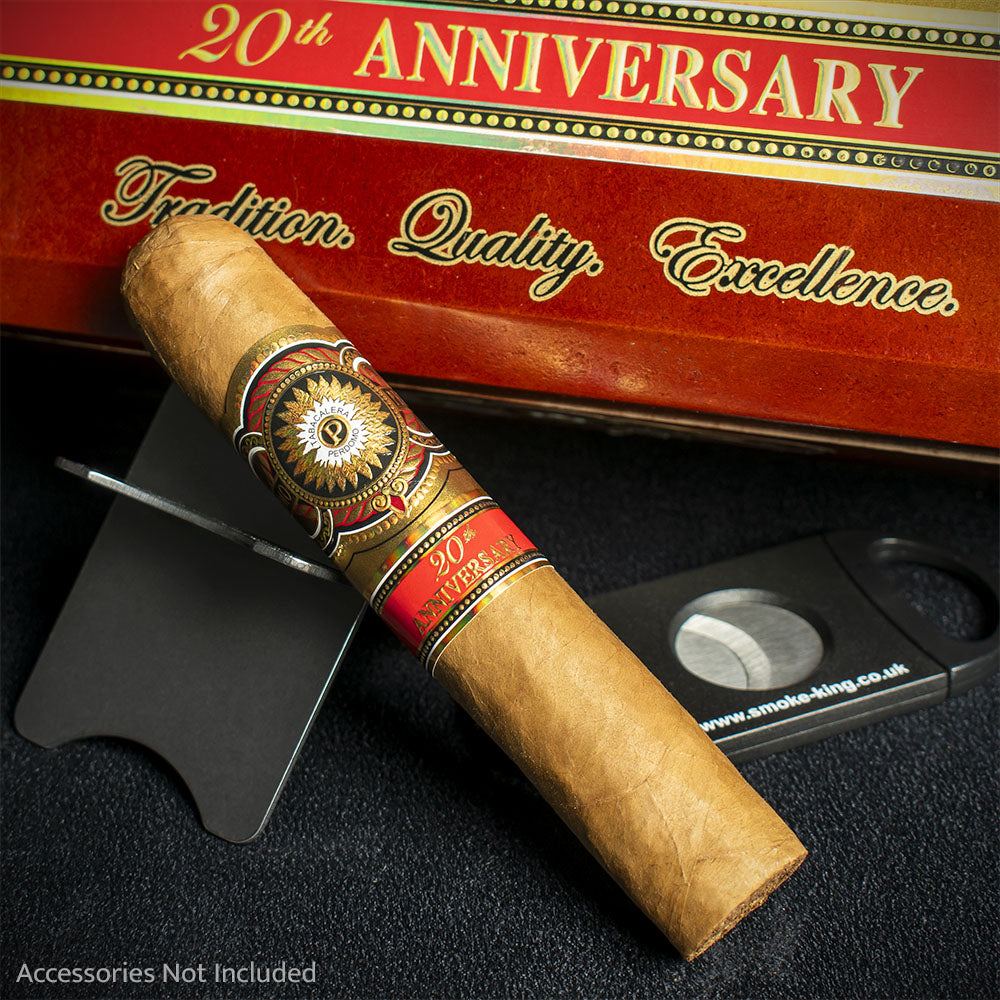 Perdomo 20th Anniversary Connecticut Robusto Cigar - Single Smoke-King