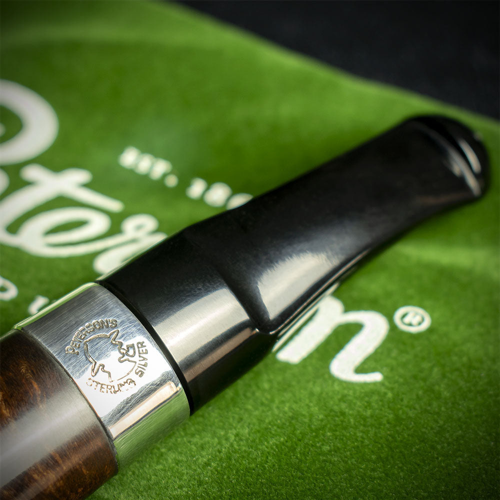 Peterson Sherlock Holmes | Dark Series | Smooth Strand Briar Pipe